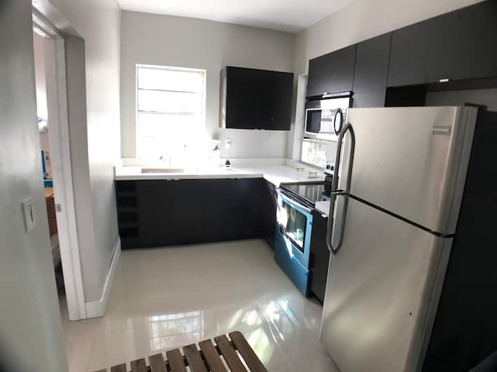 Miami 2-miami Tropical Oasis 2 - Free Parking - Miami, FL