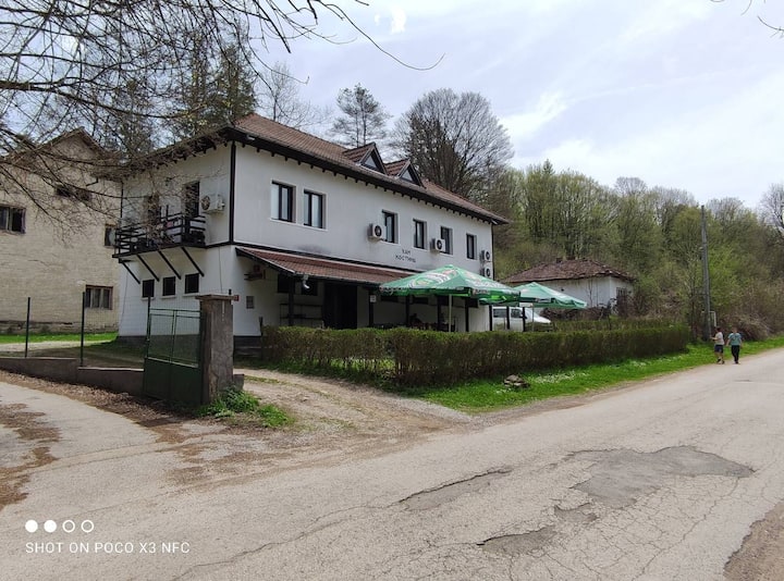 Han Kostina - Ribaritsa
Cottage For Max 14 Persons - Ribaritsa