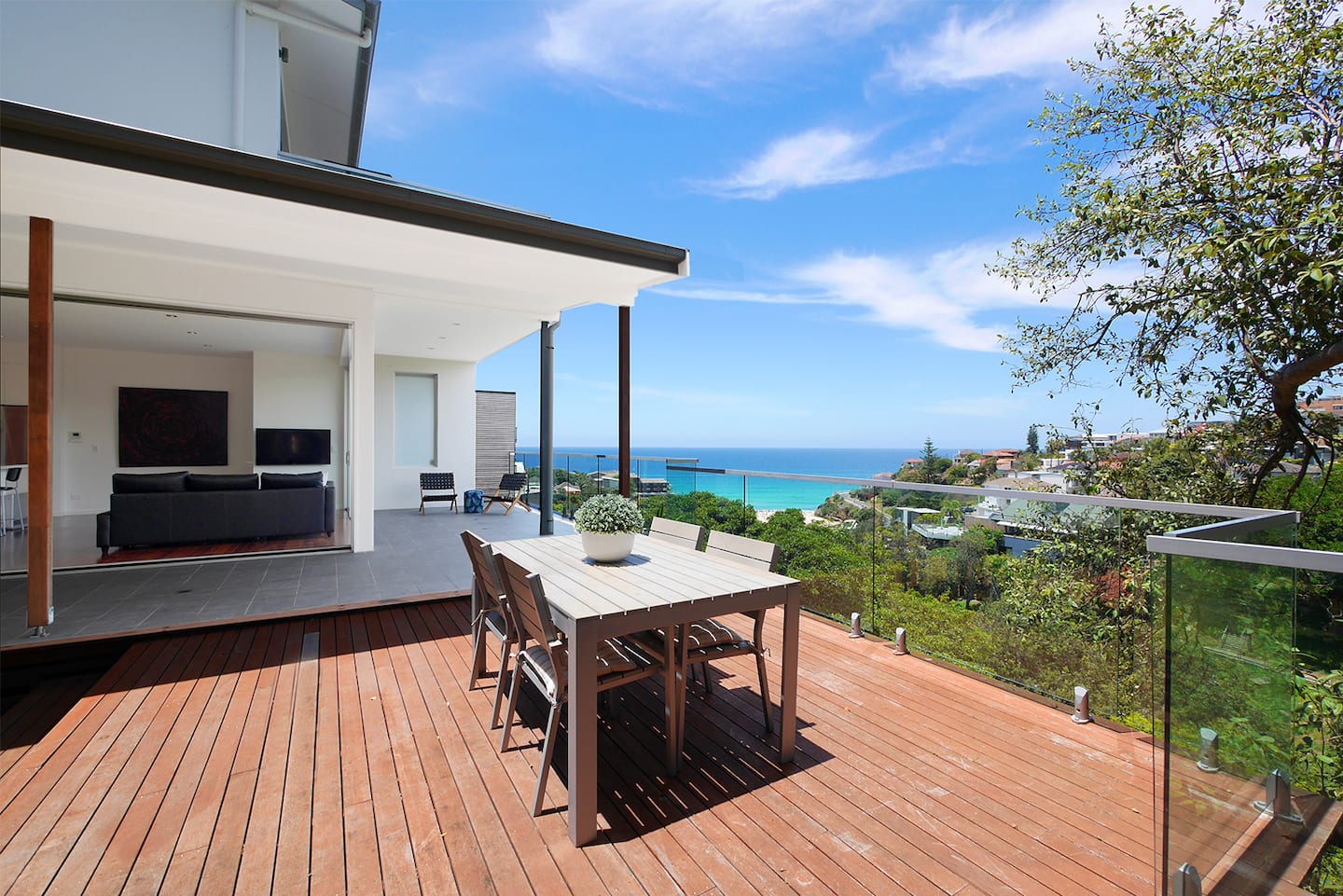 Australia Vacation Rentals with Beach View | Airbnb