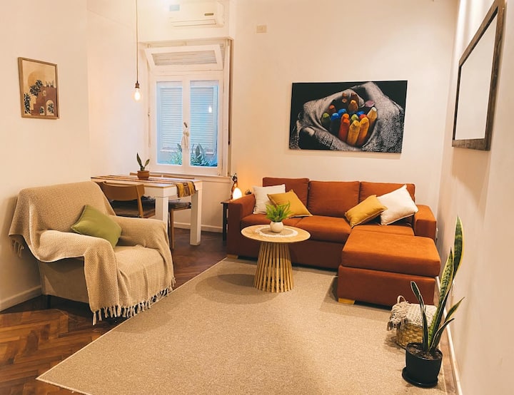 2 Br Apt W/ Patio & Queen Bed. Near Plaza Serrano - Buenos Aires
