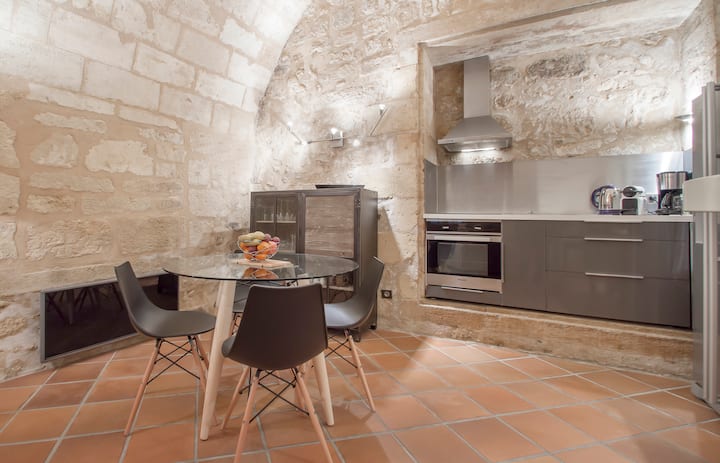 Grand Appartement Au Coeur De La Ville - Bordeaux