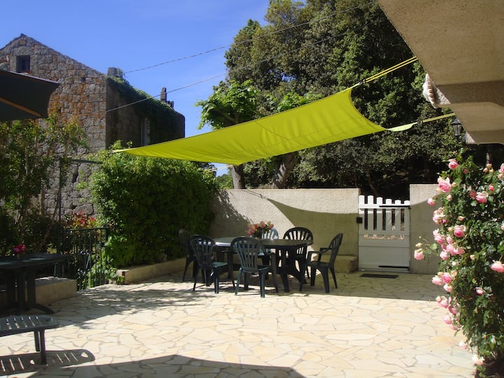 Maison De Charme Dans Village - Porto-Vecchio