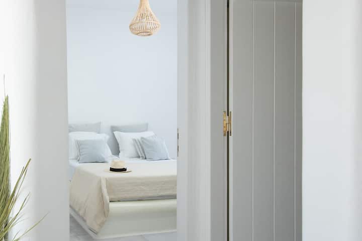 Palia - Agora Home ,Naxos Castle - Cyclades