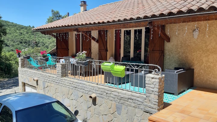 Villa Agréable  En Pleine Nature - Alès