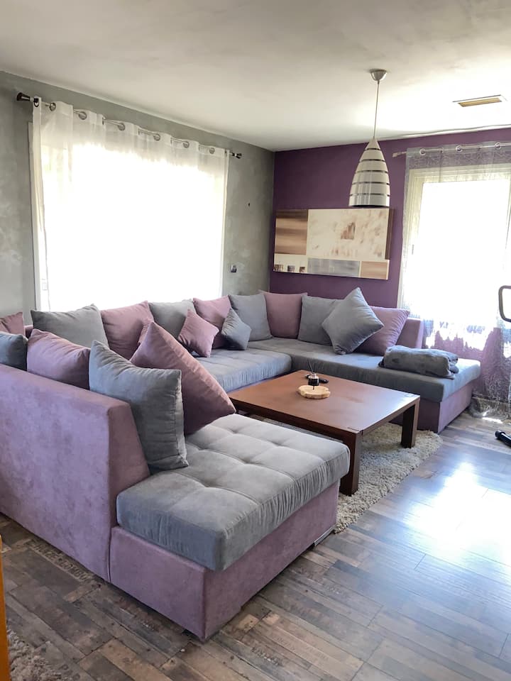 Grand Appartement Douillet Avec Piscine. - Frontignan
