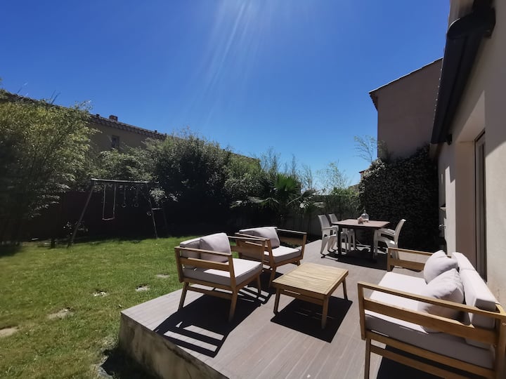 Villa Moderne Avec Jardin Agréable - Arles