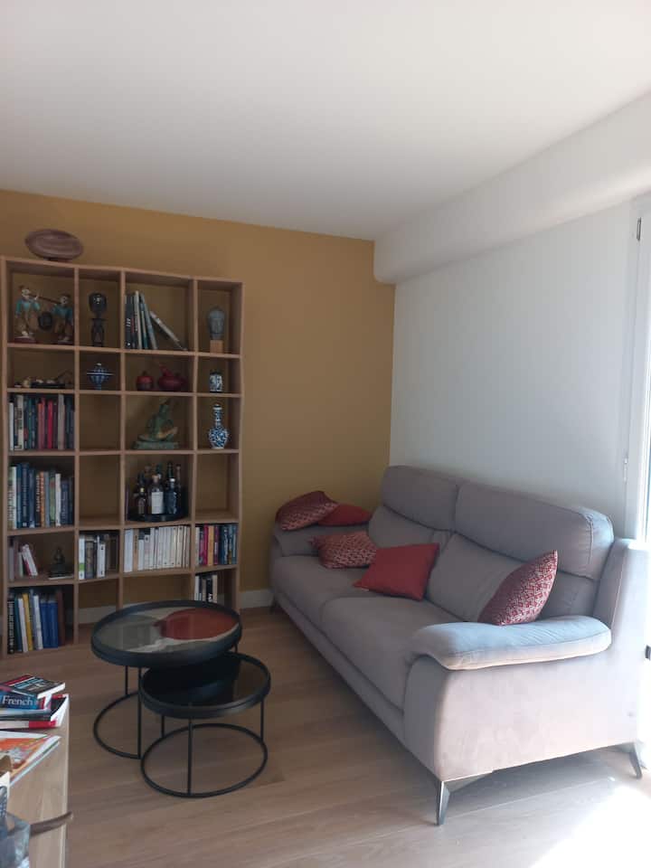 Appartement Calme Et Fonctionnel En Centre-ville - Nanterre