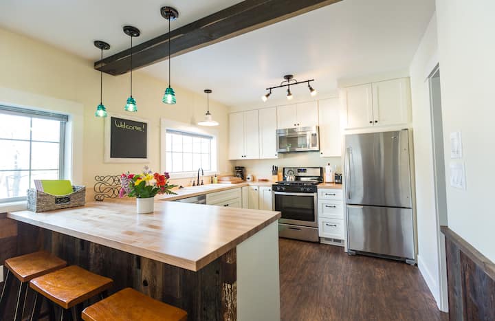 Great Downtown Location, Whitefish - Whitefish, MT