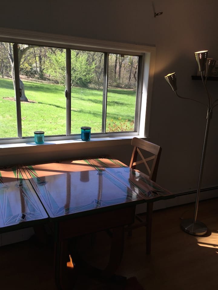 Cottage In Greenlawn New Bluestone Driveway - Huntington, NY