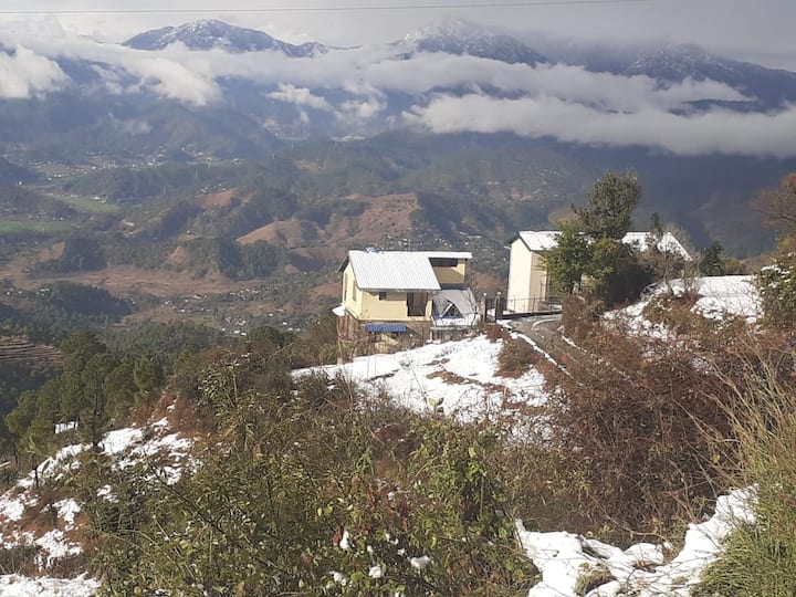 Himalayan Anchor - Commander's Cottage - Bungalows for Rent in Majkhali ...