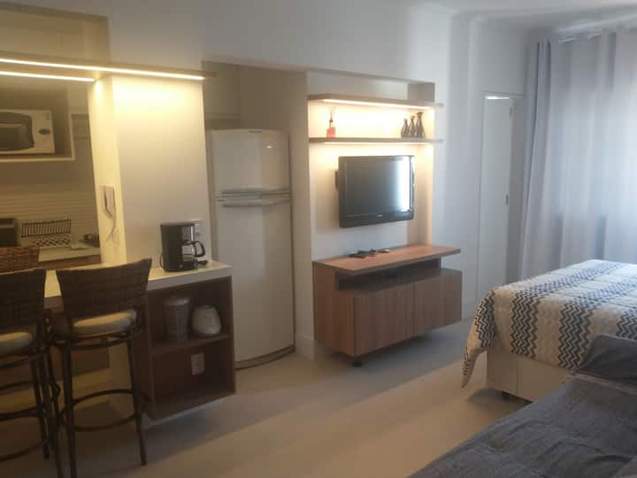 Apartamento Studio Na Rua Da Praia. - Santos, Brasil