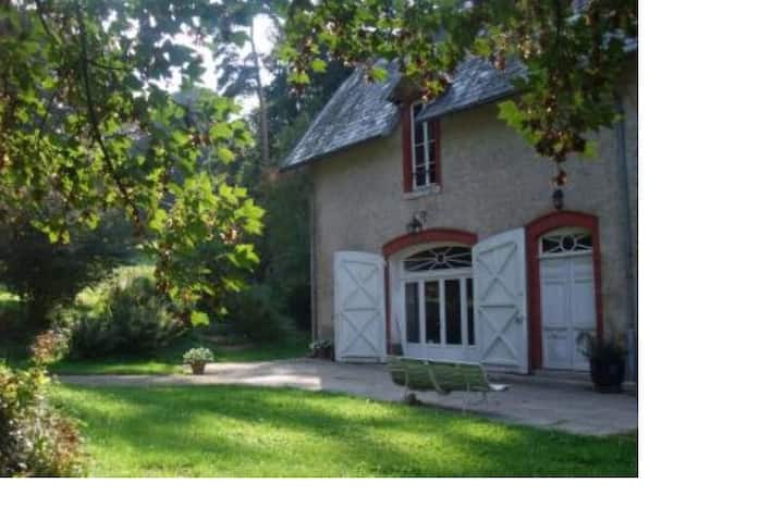 Charmante Maison De Campagne - Lac de Saint-Agnan
