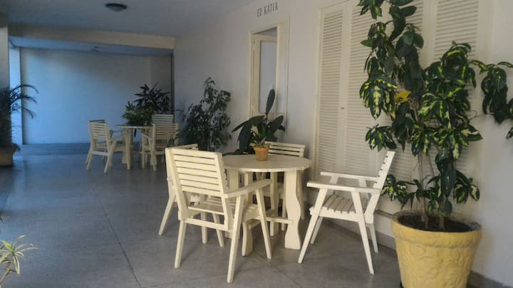 Apartamento 2qtos Centro Cabo Frio - Cabo Frio