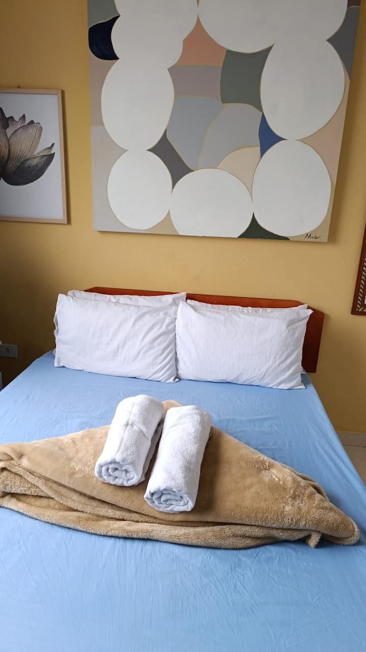 Apto Metrô República 1 300 Meg De Internet. Smartv - Liberdade