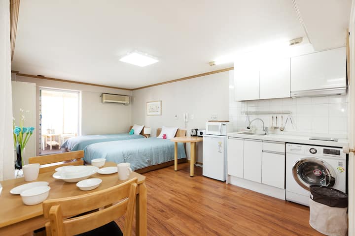 City Balcony Twinroom7@daehangno - 삼청동