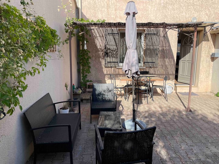 Pied à Terre Cosy Au Coeur Du Vaucluse - L'Isle-sur-la-Sorgue