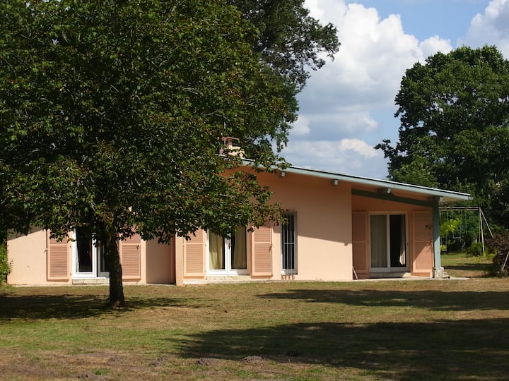Grande Maison Familiale, Au Coeur De La Forêt - Castets