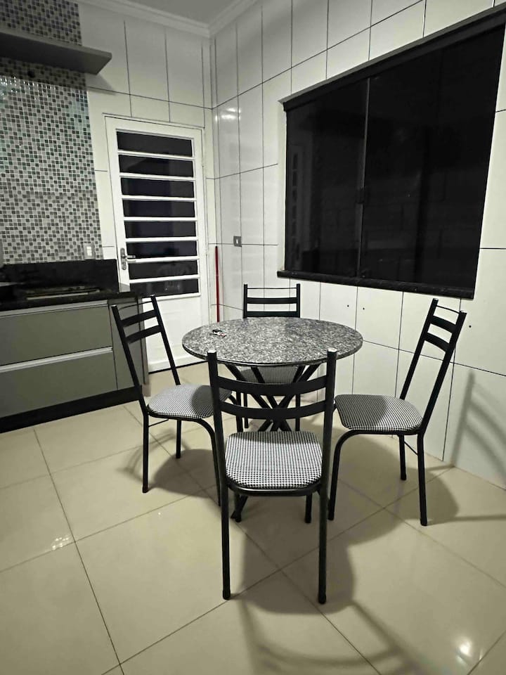 Casa Em Foz Com 2 Quartos Até 6 Pessoas - Foz do Iguaçu
