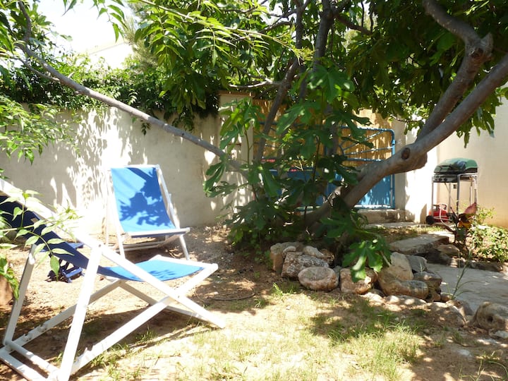 Petite Maison à 230 M De La Mer. - Bandol