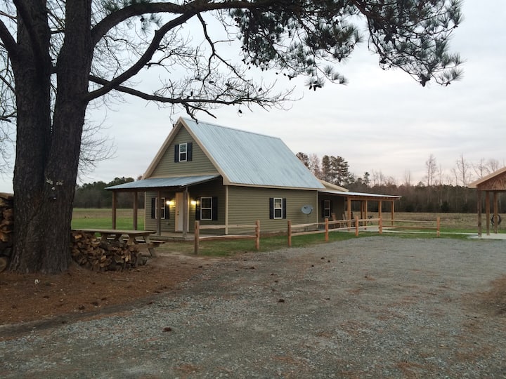 Bullock Farms North Lodge - Princeville, NC