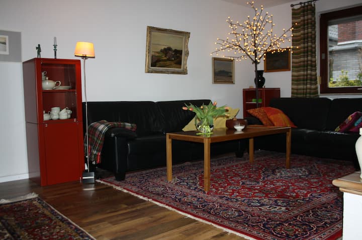 Ruhiges Wohnen Mit Terrasse+garten - Bremerhaven