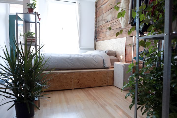 Loft Au Coeur Du Plateau Mont-royal - Montreal