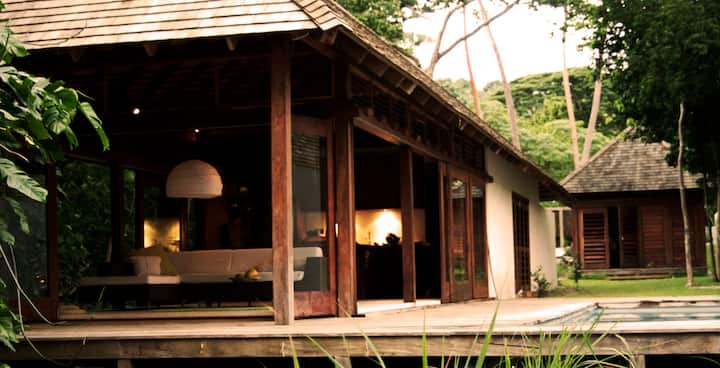 Kooyu Villas Beachfont Pool Villa 4 - Vanuatu