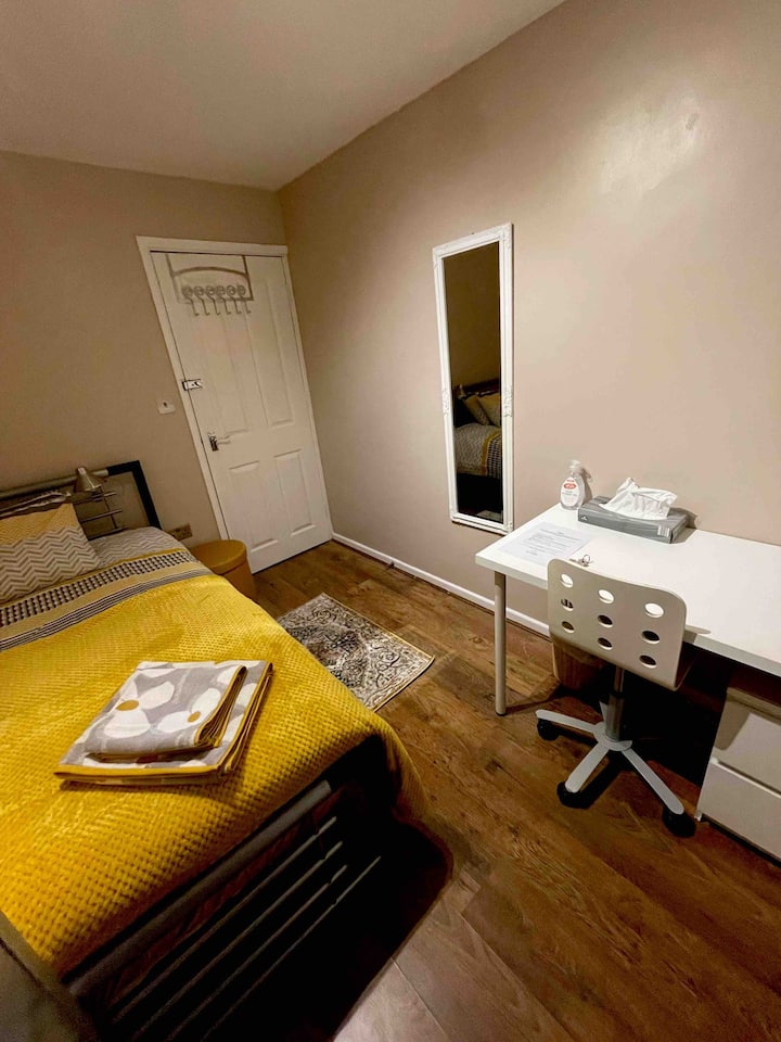 ✨Newly Refurbished Double Room With Free Parking✨ - Nottingham