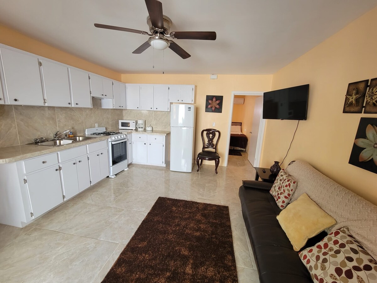 Cozy modern 1 bedroom in Nassau Bahamas - Apartments for Rent in Nassau ...
