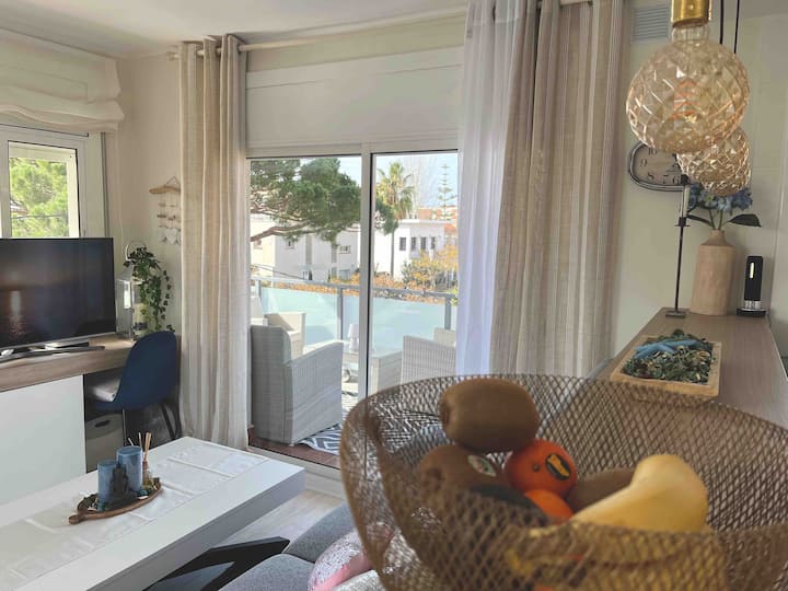 Precioso Apartamento En La Playa De Castelldefels - Castelldefels