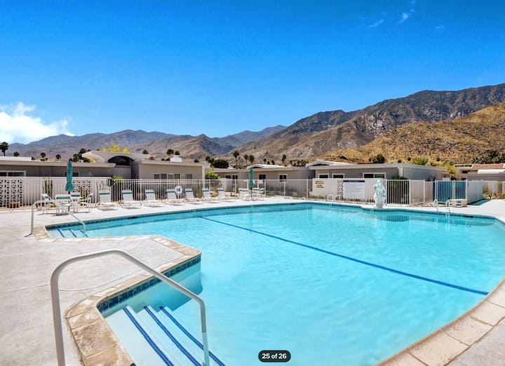 Beautiful Mid Century Palm Springs, Indian Canyons - Palm Springs