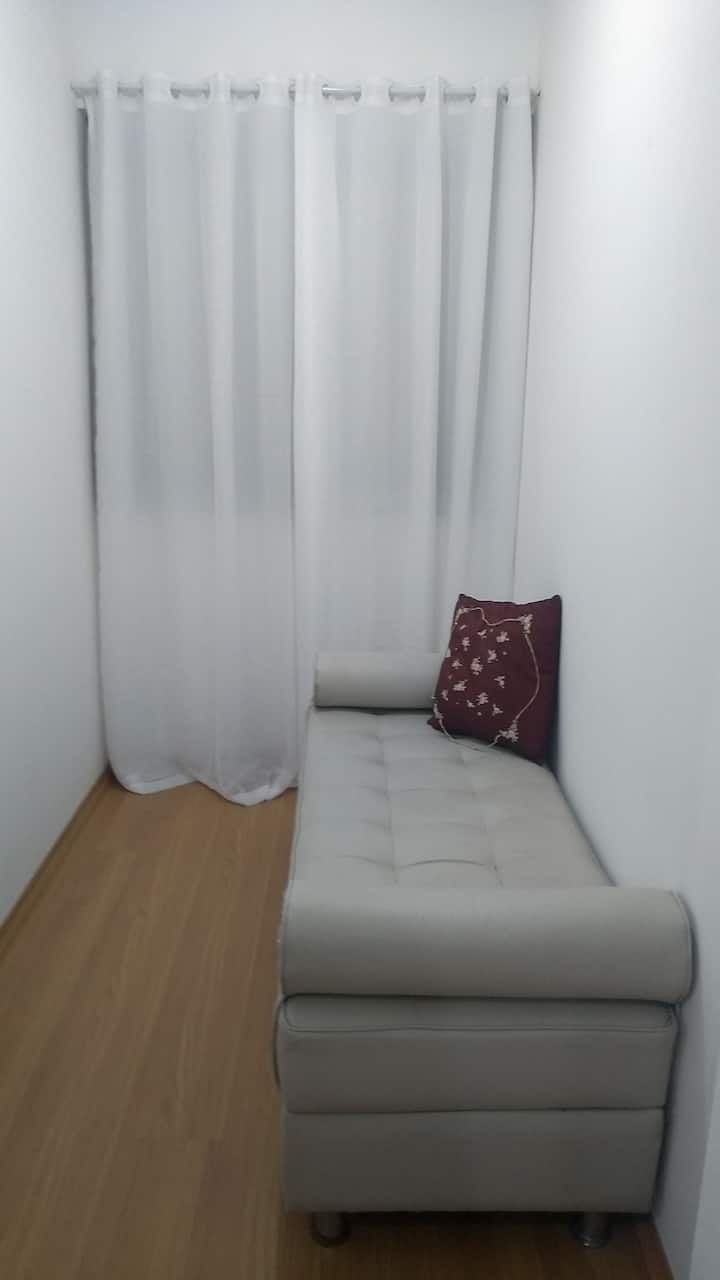 02 - Apto Seguro, Confortável E Bem Localizado. - Juiz de Fora