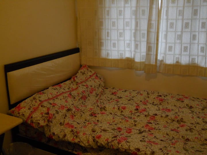Nice Room Available In Sheung Wan(sw7d) - Tsim Sha Tsui