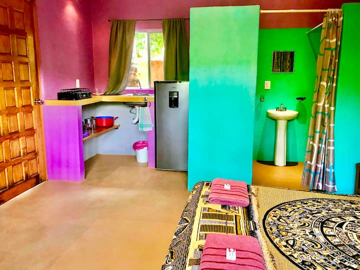 Estudio Alegria, Con JardÃn,a4 Cuadras De La Playa - Sayulita