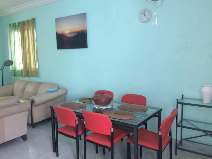 Green Apartment- Pelkahouse, 2 Bedrooms - The Gambia