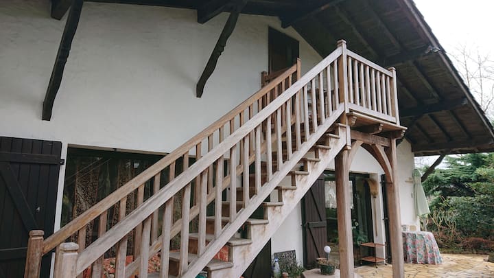 Comble Aménagé En Appartement - Saint-Pée-sur-Nivelle