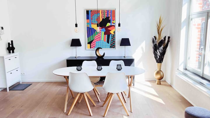 Bright And Stylish Apartment In Chatelain - Ixelles