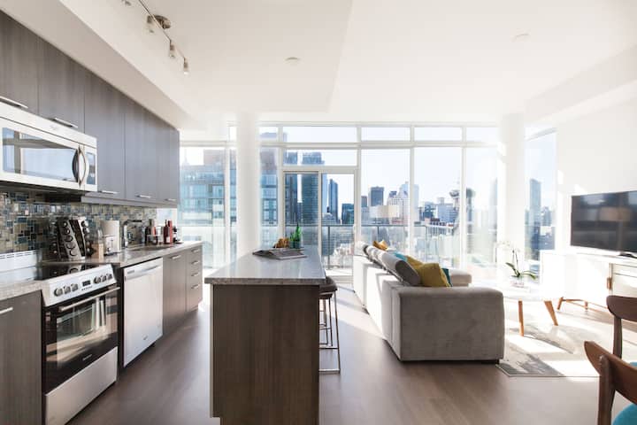 St. Lawrence Market District Luxury Penthouse - 