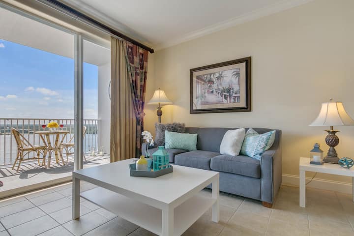 #2-1402 Cozy Lakefront 4 Beds Condo Near Disney - Orlando, FL