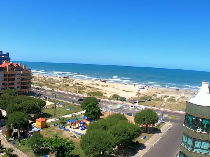 Apto De Luxo Para Família C/ Vista Para O Mar - Capão da Canoa