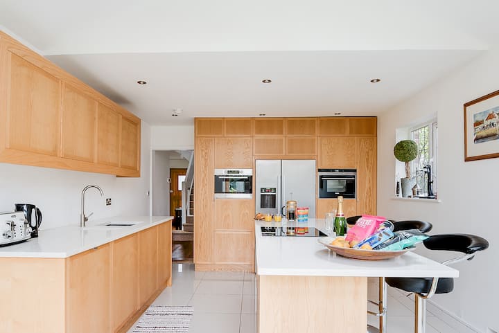 40% Off Beach House*pet*logfire*contractor/leisure - West Sussex