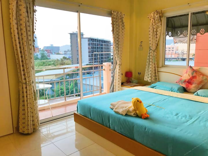 Phuket So Sweet Home 阳台大床房06 - Phuket