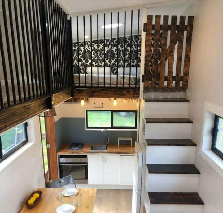 Delightful Tiny Home For Eco Stay On A Beach Block - Frankston