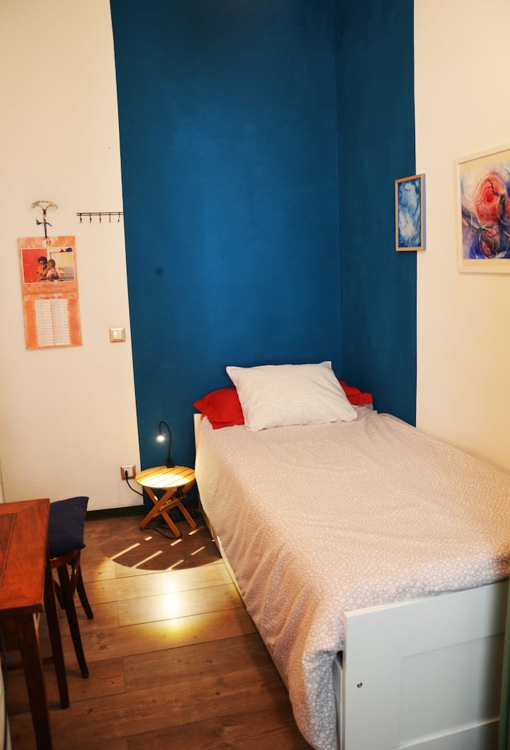 Single Room In Attic Como View! - Como