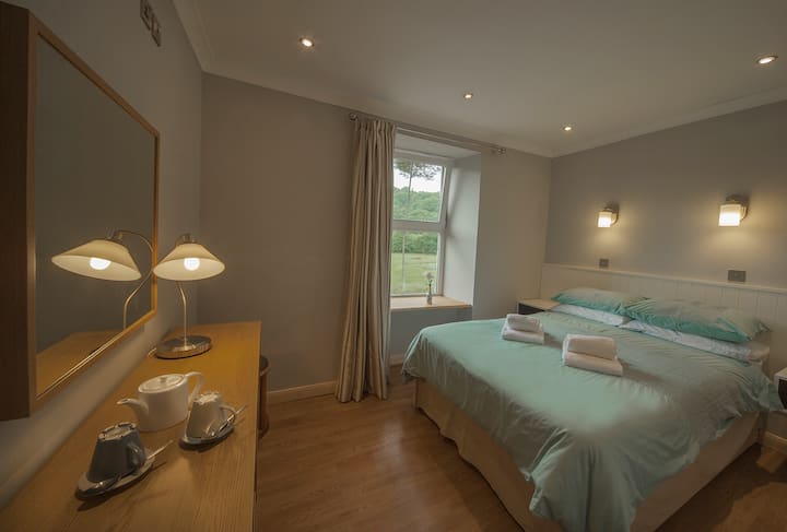 Beautiful Double Room At The Heart Of Snowdonia - Penrhyndeudraeth