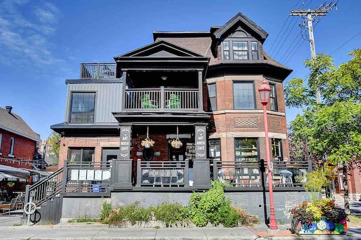 The Greenberg Flat - Brand New - Mid Century - - Ottawa