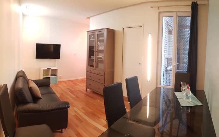 Entire Apartment Near Paris (La Défense) - Puteaux