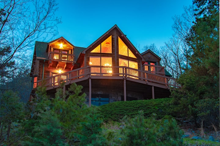 Rated Best Log Home By Washingtonian Magazine - Massanutten, VA
