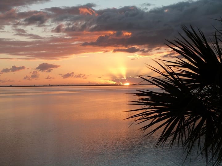 Watch Spacex Launch From Your Waterfront Balcony - Titusville, FL