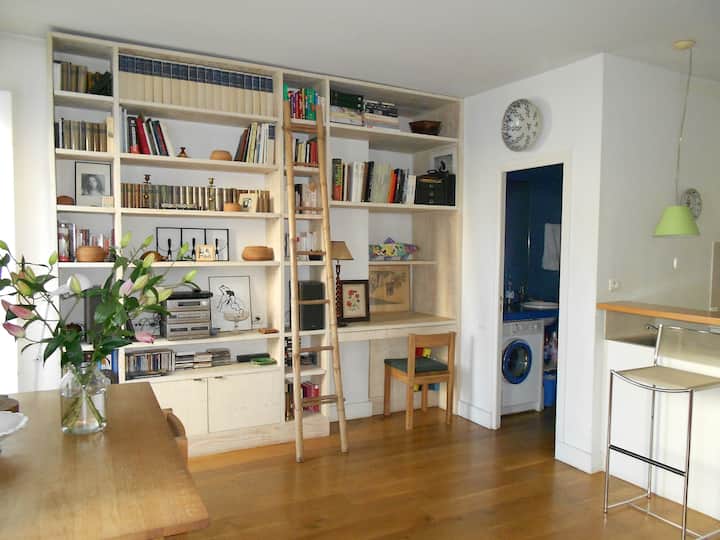 Appartement De Charme Dans Le Marais - Paris